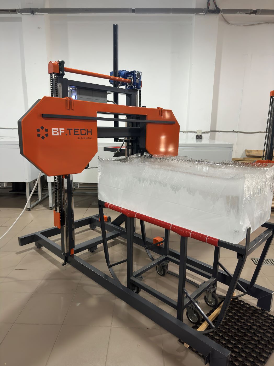 BANDSAW C70 - BF Technology